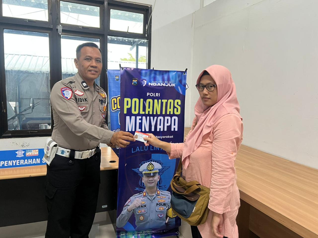 Satlantas Polres Nganjuk Beri Pelayanan Humanis dan Ramah Melalui ...